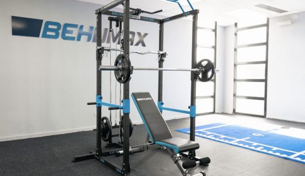 Ejercicios Multipower: Rutina Full Body con Máquina Multifunción