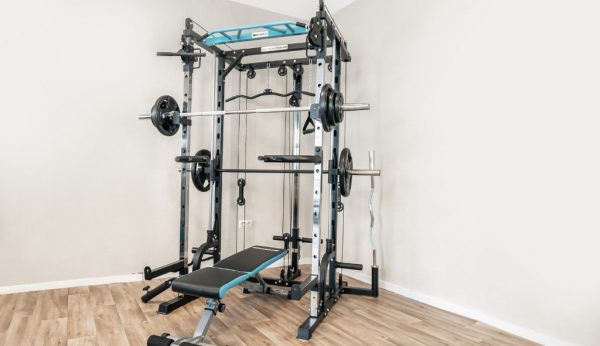 Ejercicios Multipower: Rutina Full Body con Máquina Multifunción